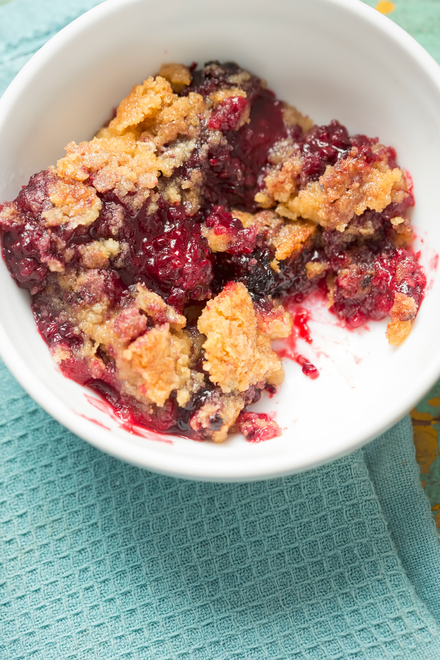 20 easy desserts you can make in a crockpot