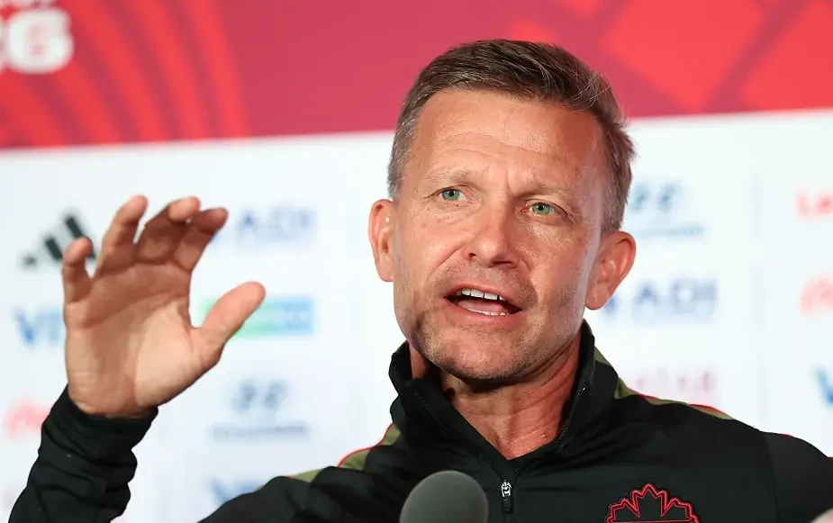 Dempsey hits back at Marsch over US anthem claim