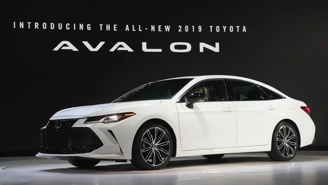 Toyota Crown struggles to find footing after Avalon exit