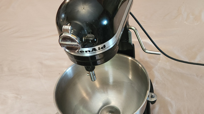 How to clean your stand mixer like a professional baker