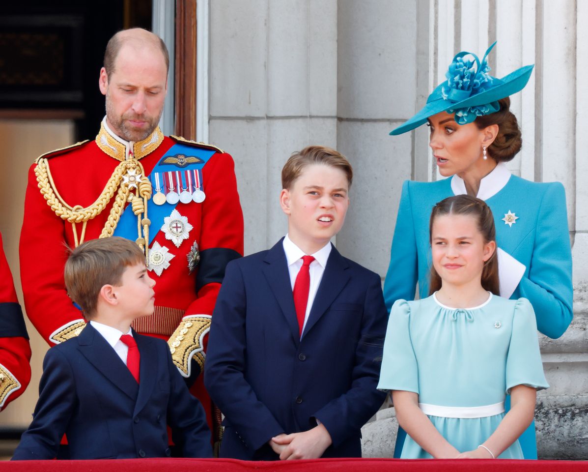 Princess Charlotte hilariously put Prince Louis in his place during ...