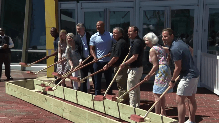 Maryland Science Center marks 50th anniversary; Harbor plaza groundbreaking