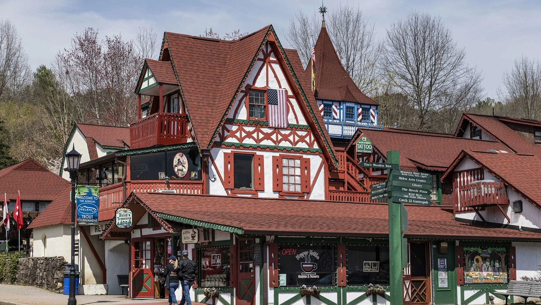 13 charming small towns to visit in Georgia