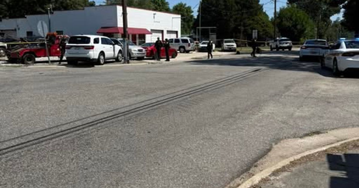 Shooting off Hwy 301 in Nash County leaves two people dead