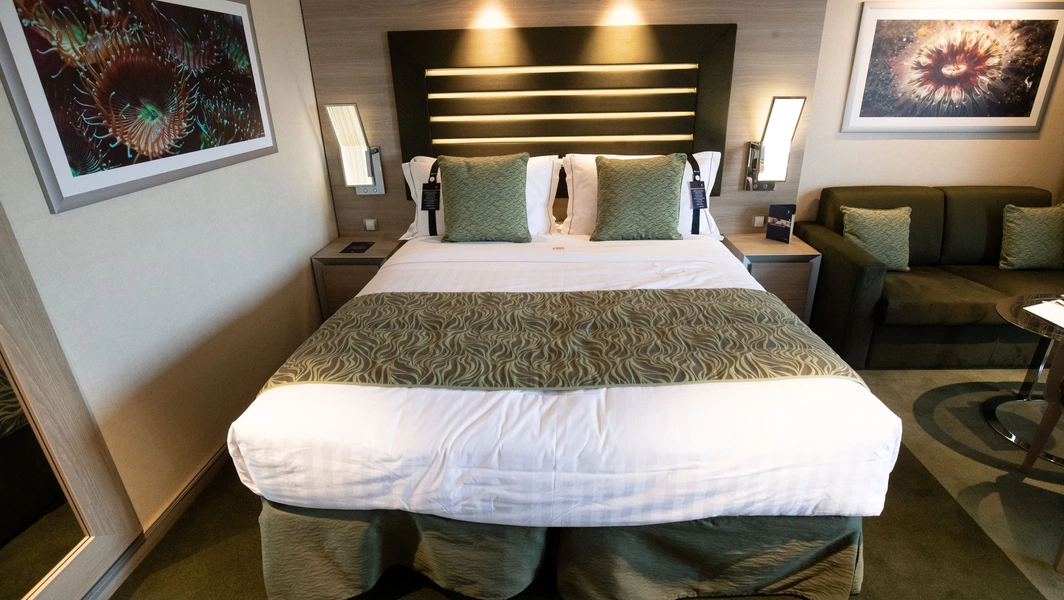 5 surprising secrets of cruise ship cabins