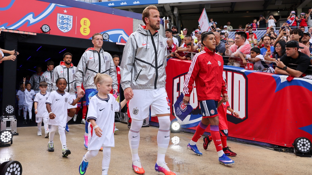 World Cup mayhem! Kane and Bellingham’s cleats stolen in Kansas City ...