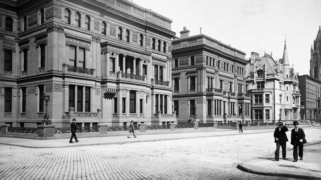 Alva Belmont: Gilded Age socialite and suffrage leader