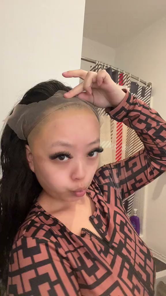 Watch this lace front wig melt seamlessly into my skin