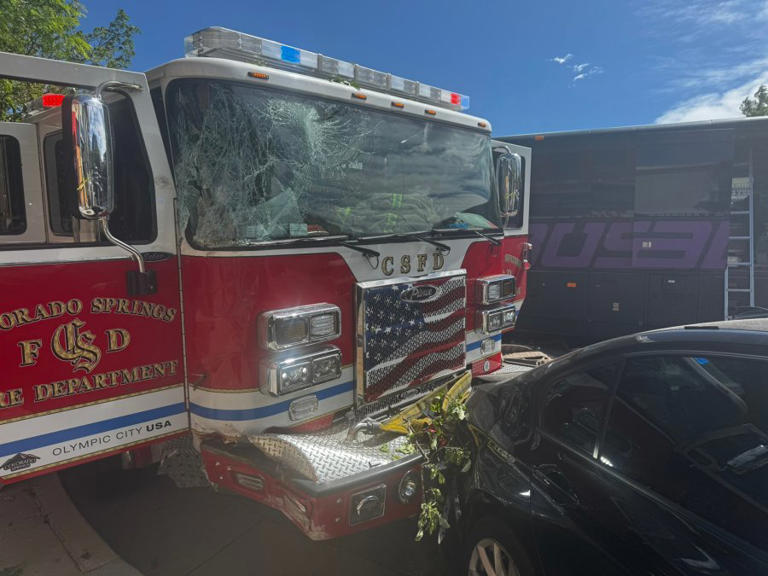 Fire truck vs. bus crash closes Tejon and Bijou intersection