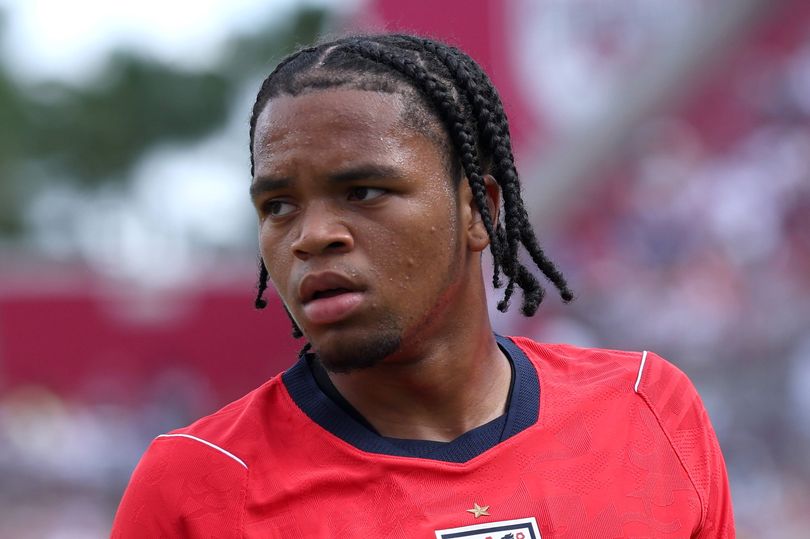 Liverpool at risk of handing Man Utd transfer boost after Rio Ngumoha call