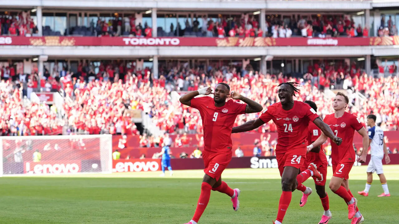 Cyle Larin's late goal secures draw for Canada against Bosnia ...