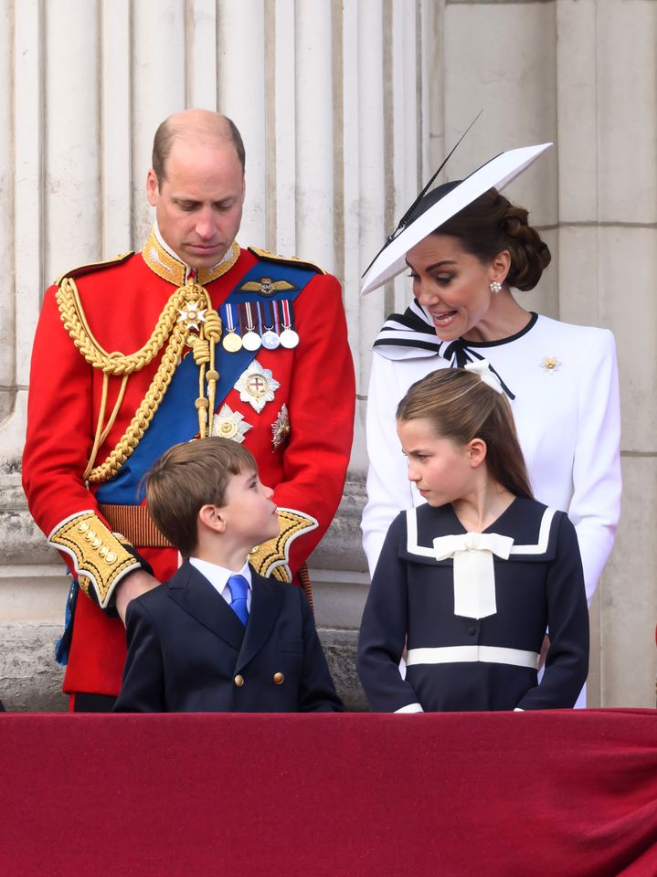 Princess Charlotte hilariously put Prince Louis in his place during ...