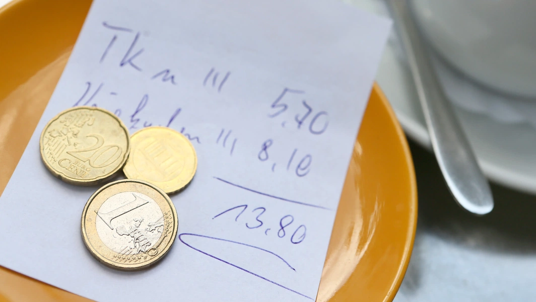 9 common tipping mistakes to avoid