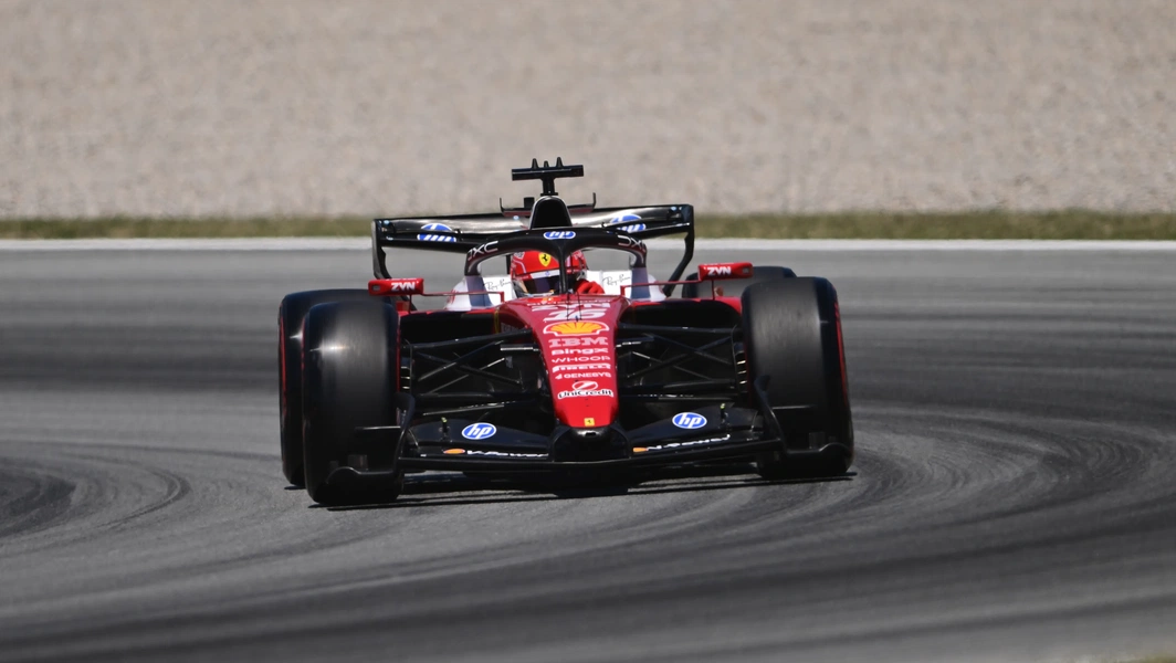 Russell takes Barcelona pole as Leclerc crashes out