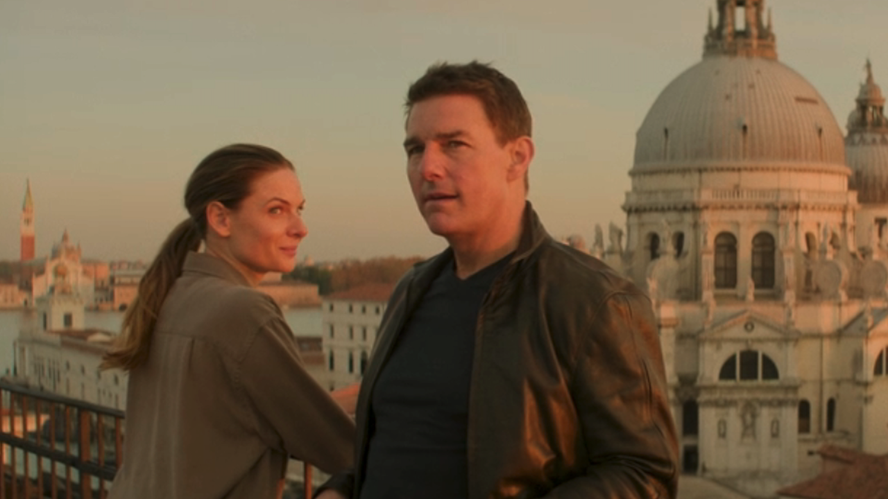 One underrated pro of having Tom Cruise around in an emergency, per ...