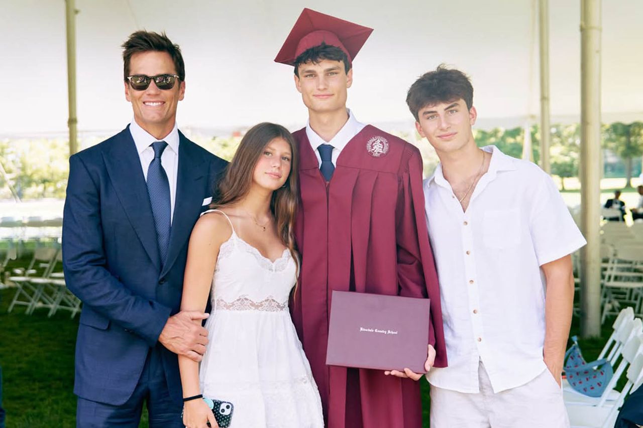 Tom Brady and ex Bridget Moynahan reunite to celebrate son Jack’s high ...
