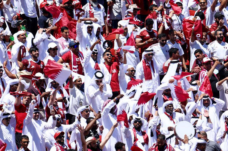 Soccer-'We have the right to dream': Qatar keep faith after crucial draw