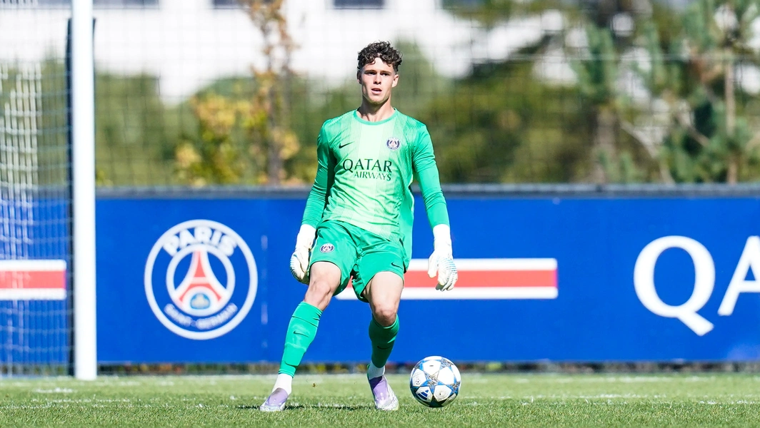 Martin James claque la porte du PSG