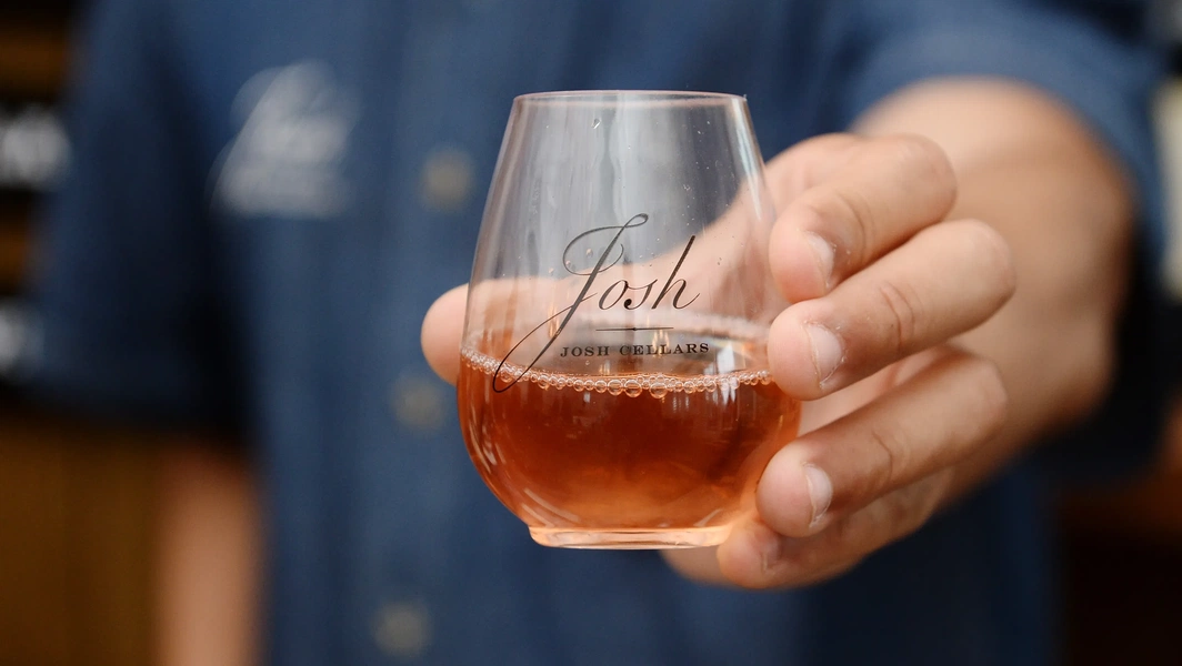 7 leading wine brands and notable labels in the US