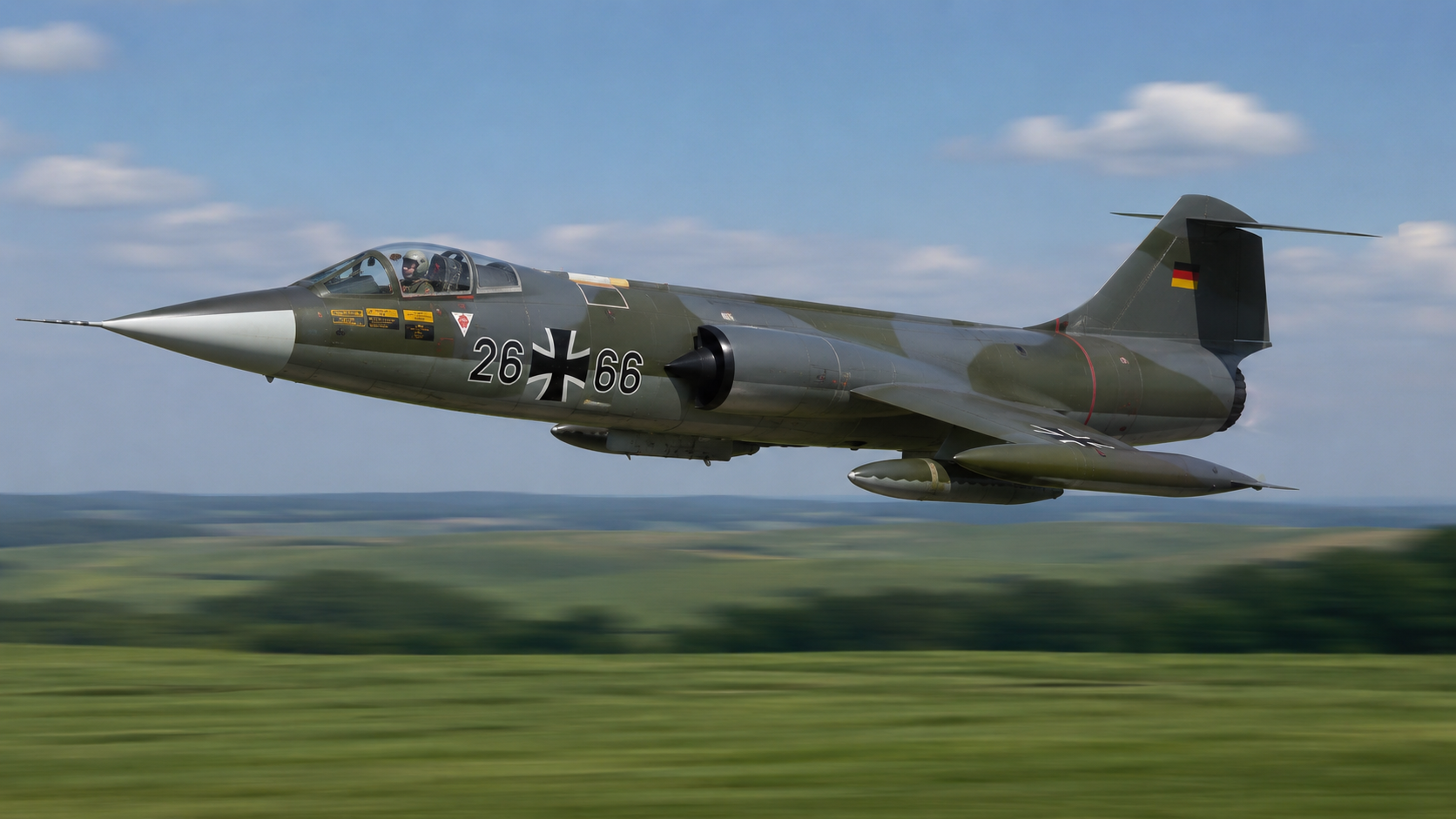 The F-104 Starfighter - It could touch space but couldn’t survive the ...
