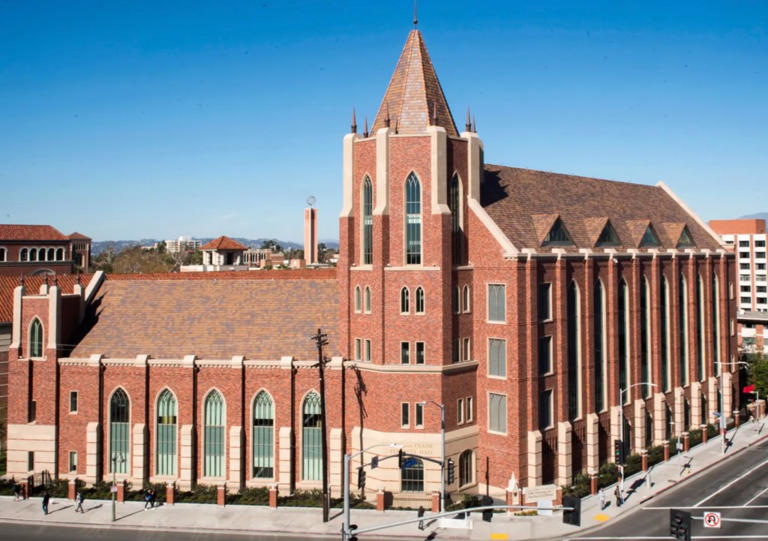 Top California college quietly shuffles high-paid dean into new roll as ...