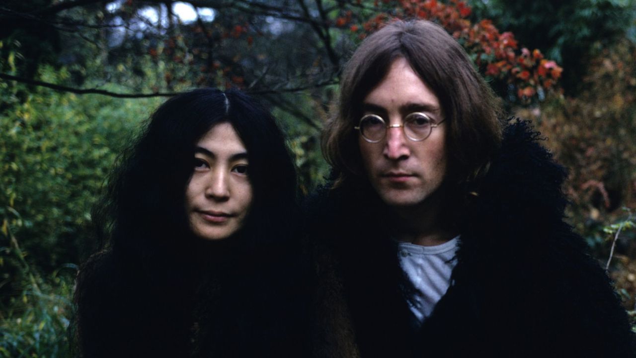 John Lennon elevated his '60s pool with concrete planters, checkered ...