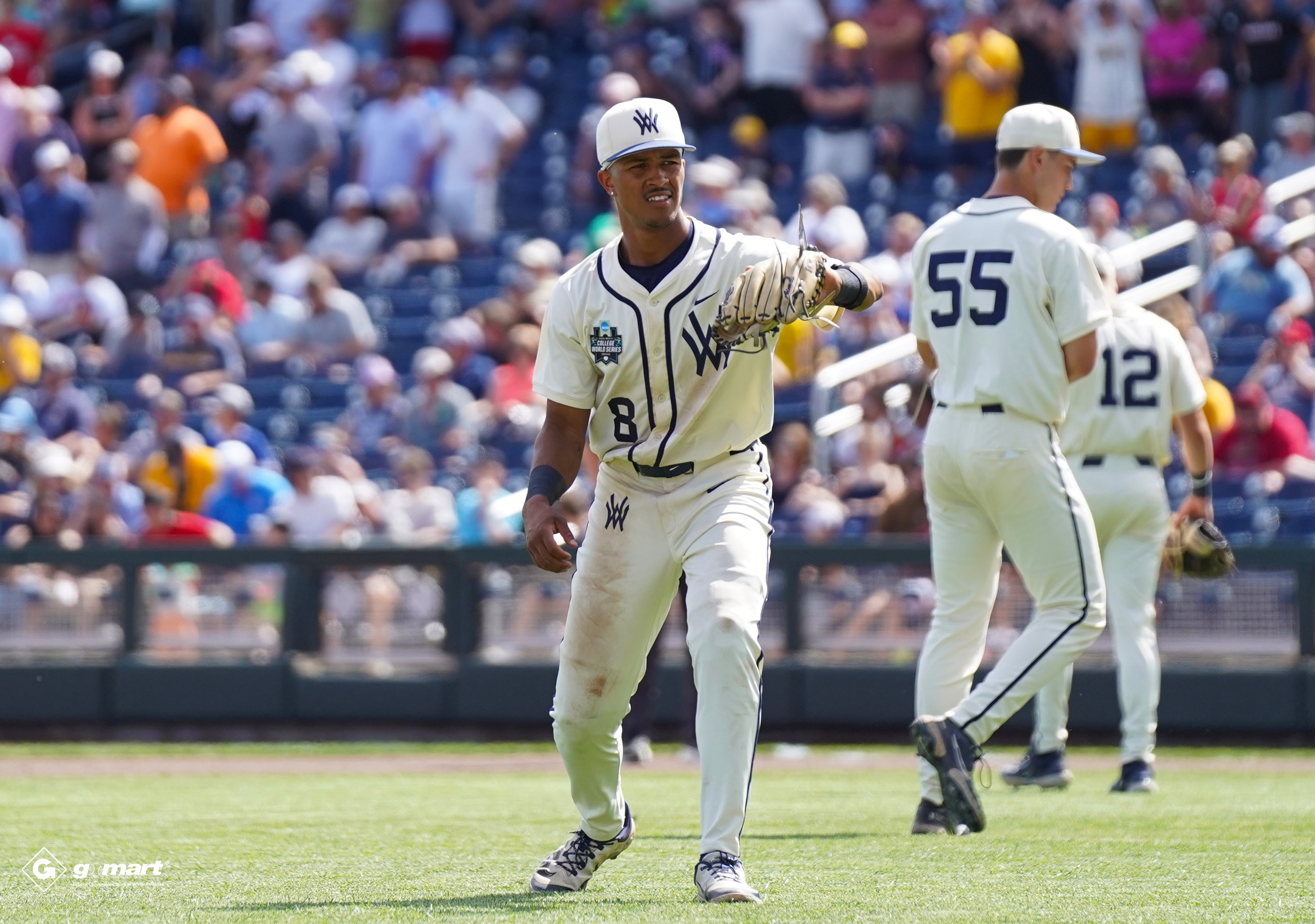 Photo gallery: WVU wins first College World Series game