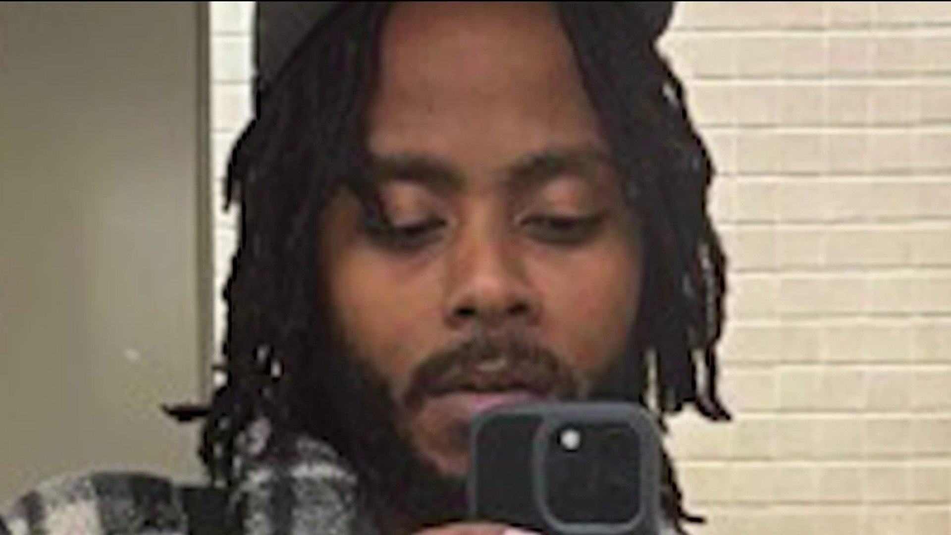 Police investigate brutally beaten man dumped in alley; family suspects ...