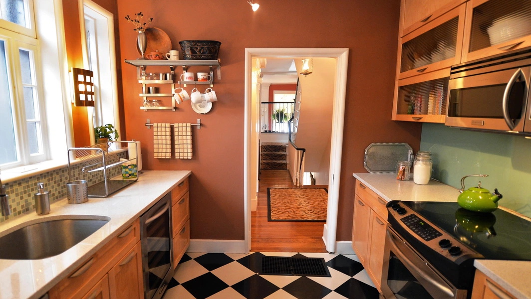 16 retro kitchen trends revived for modern homes