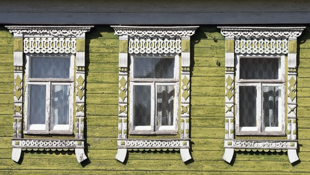 7 unique and traditional Russian dachas