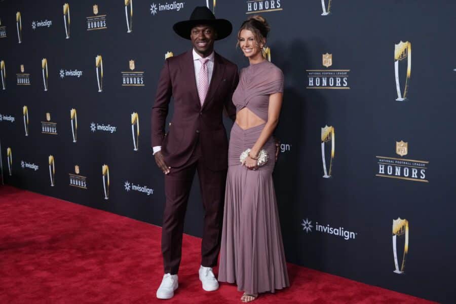 “It Had Nothing To Do With Trump”: NFL Fans Calls Out Robert Griffin’s ...