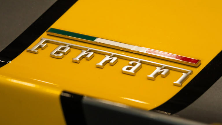 5 of the coolest luxury car brand logos