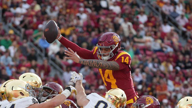 USC Trojans turn heads with offensive line ranking