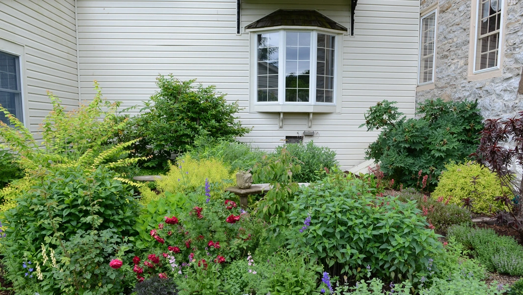 11 inspiring garden designs for any space