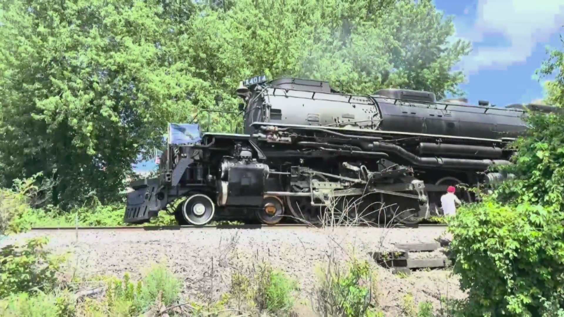 Video: Iconic train chugs through NEPA | 28/22 News
