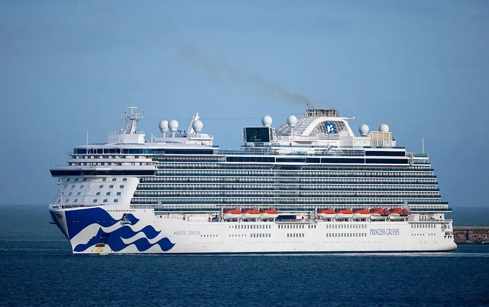 Experts flag cruise ship illness hotspots as travel surges