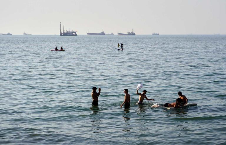 Pakistan says deal to end Iran war is closer than ever as Tehran shows ...