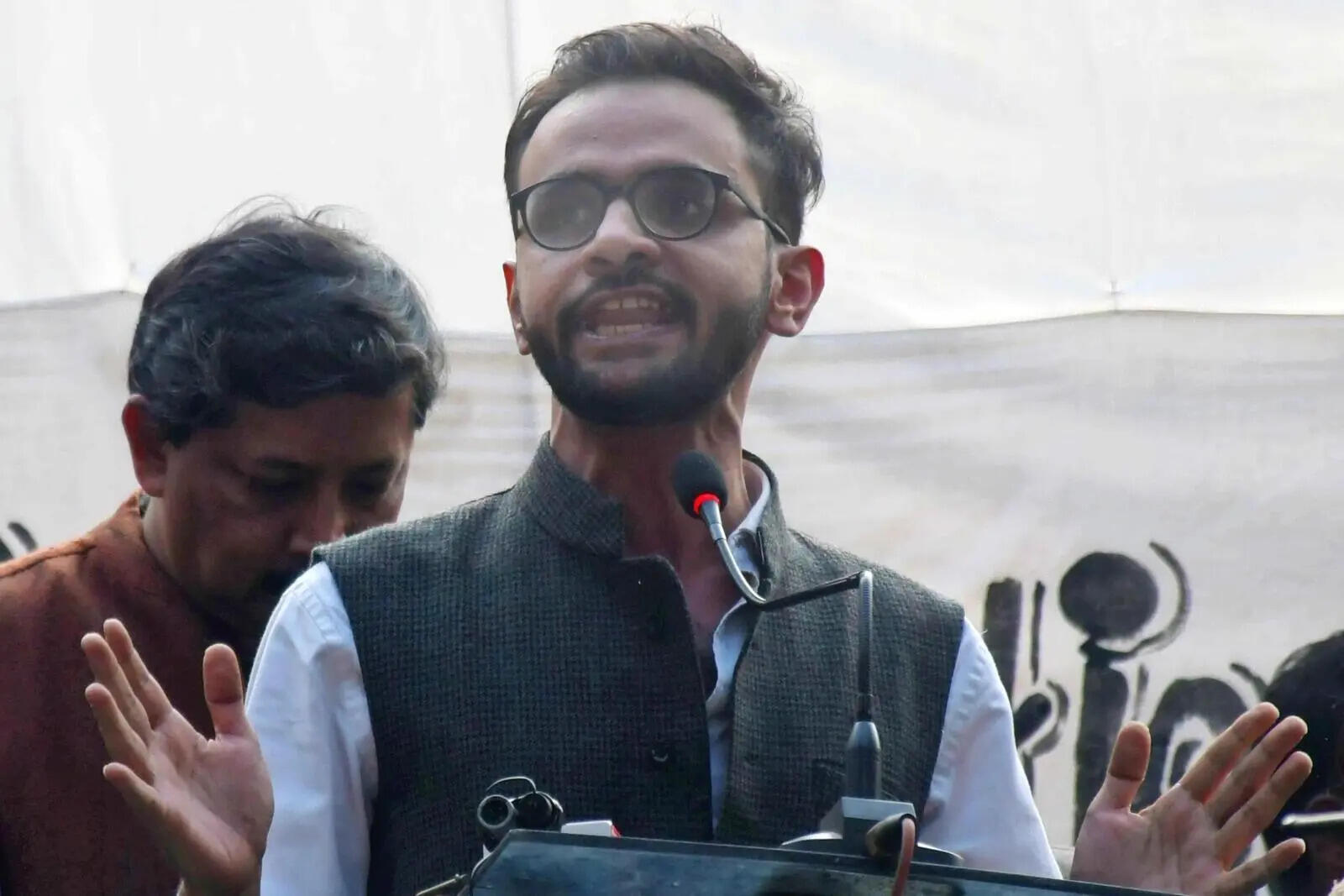 After SC observation, Khalid, Sharjeel move fresh bail plea in UAPA case