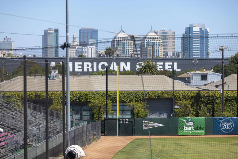 Oakland Ballers home runs keep destroying a neighbor's property ...