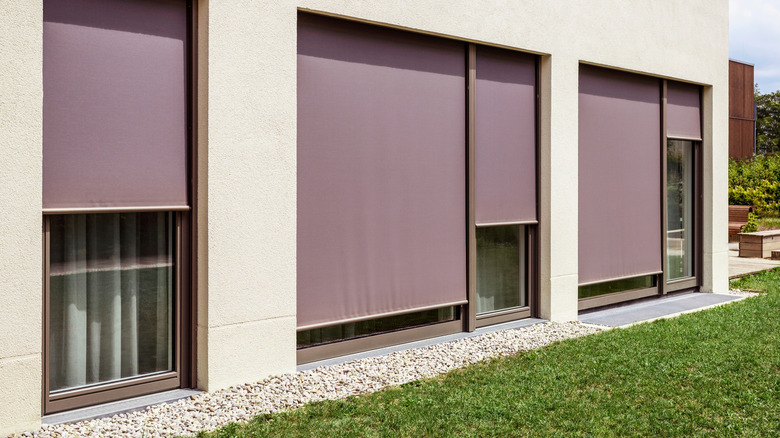 How to choose the best window treatments for your privacy needs