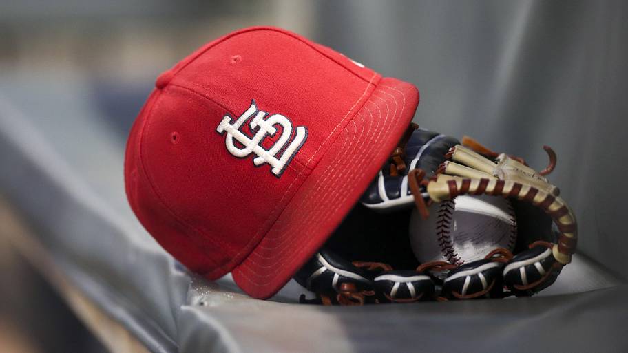 Cardinals roll the dice on 22-year-old ex-Indy ball pitcher
