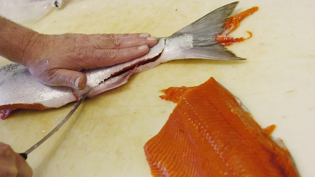12 salmon cooking mistakes to avoid