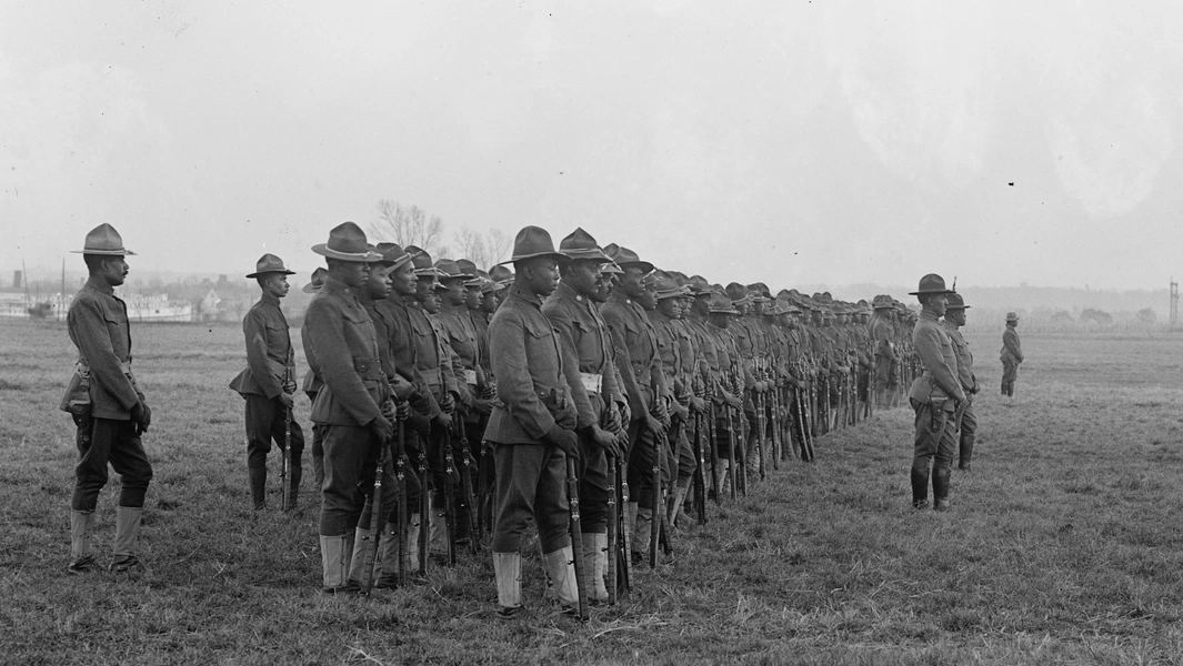 Military landmarks of Illinois through the 20th century