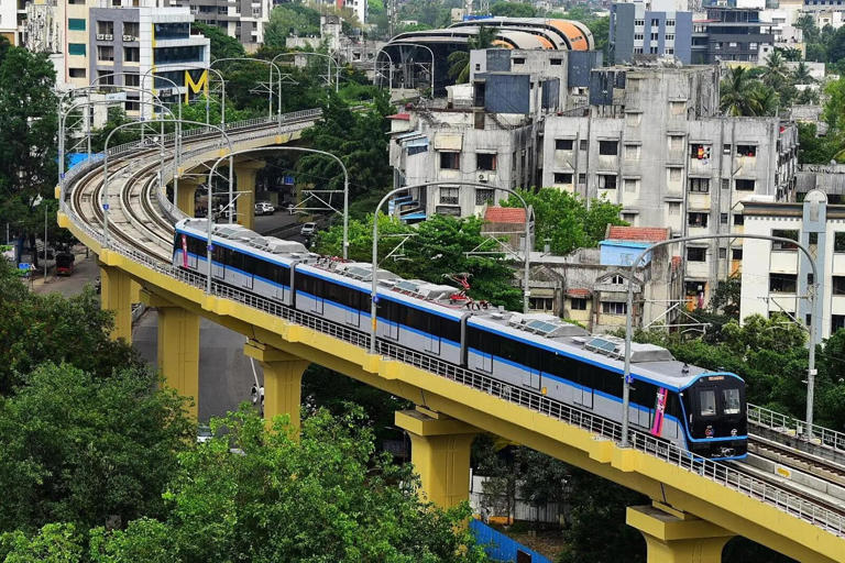 Maha Metro, PMPML explore 'one journey, one ticket' system for seamless ...