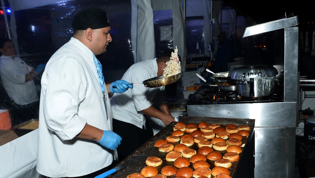 17 warning signs of a low-quality burger restaurant