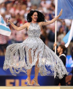 Katy Perry makes waves in Aquazzura wedges at the 2026 FIFA World Cup