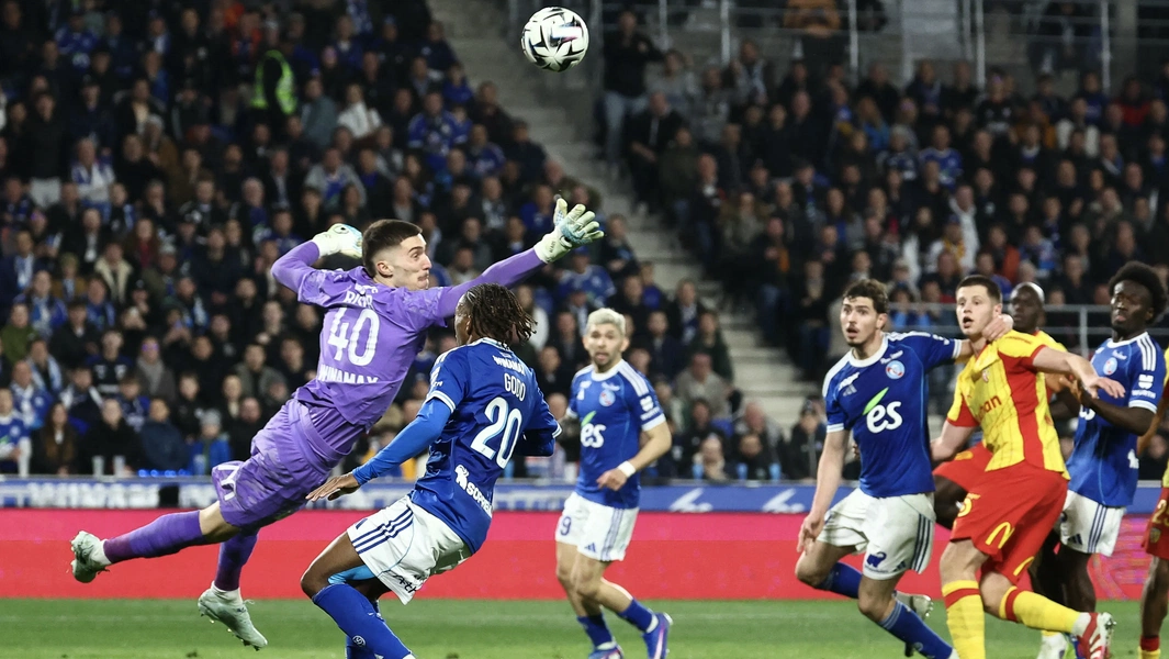 Lens prépare un plan B pour ses cages