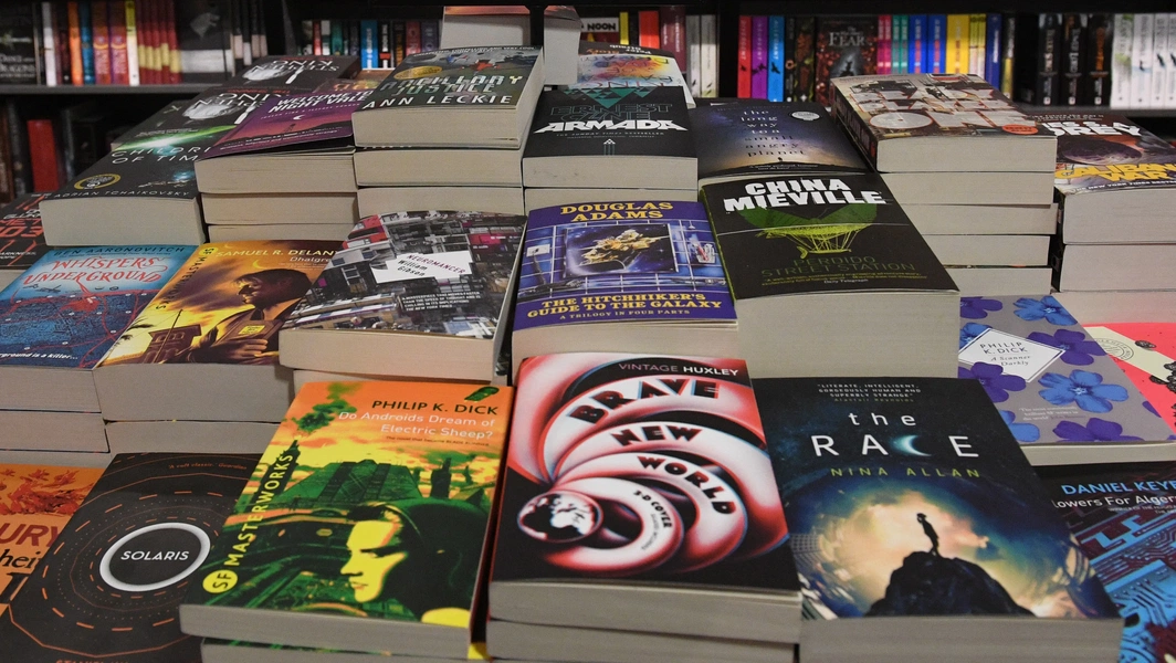 6 landmark science fiction novels
