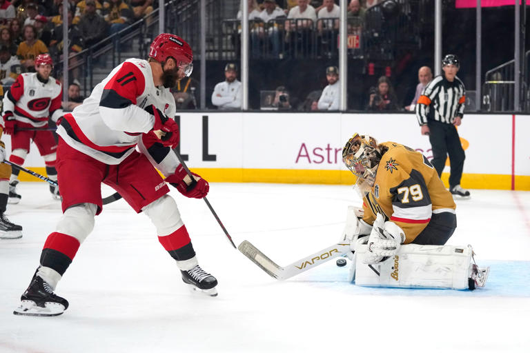 Tortorella doubles down on Carter Hart as Golden Knights face ...