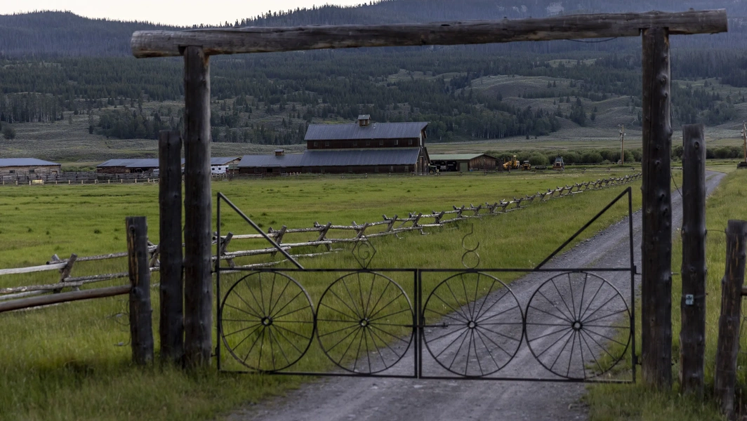 8 iconic and luxurious American ranches
